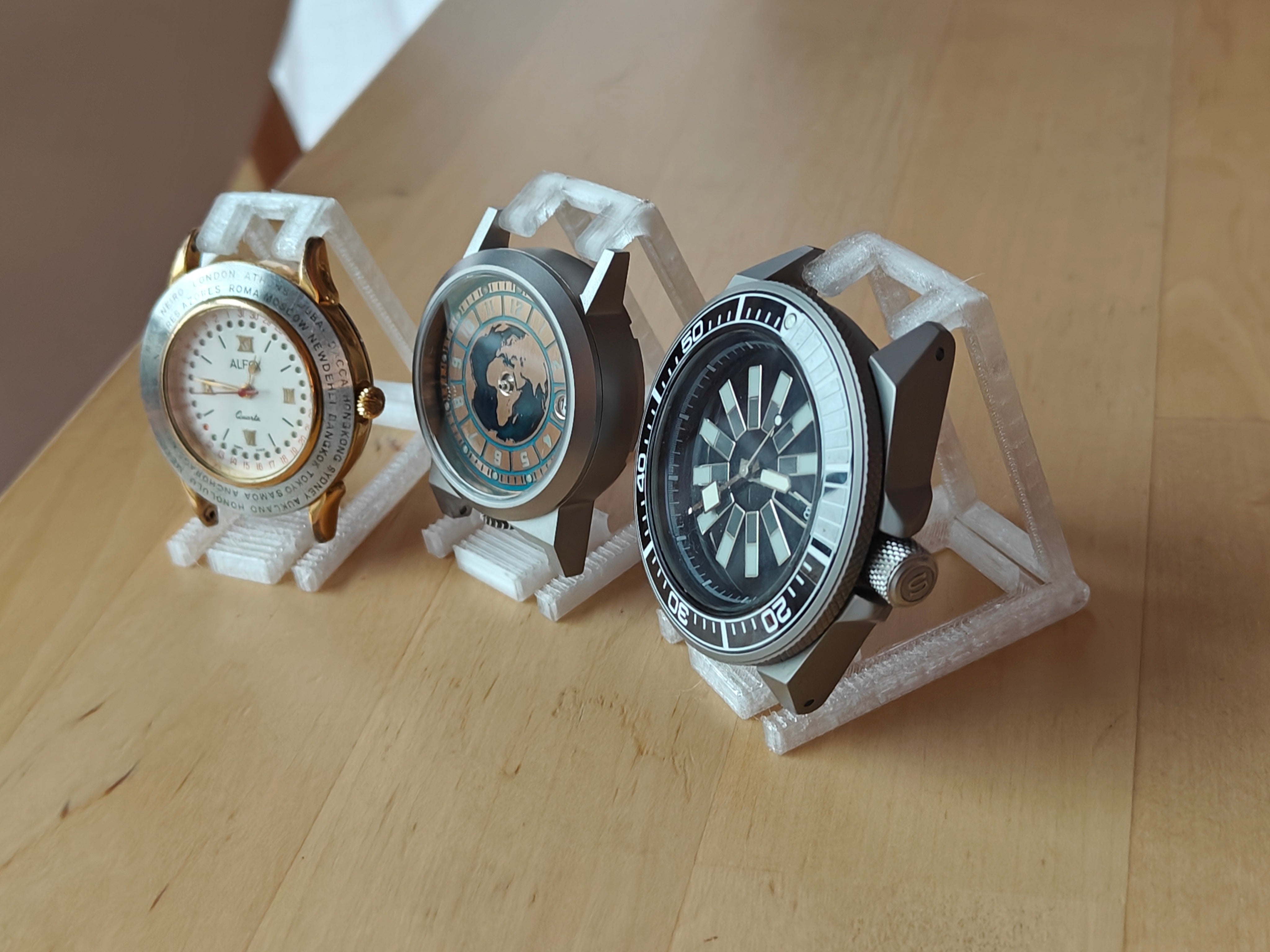 Foldable Watch Hanger for lug width 18/20/22mm STL file – AndoAndoAndo